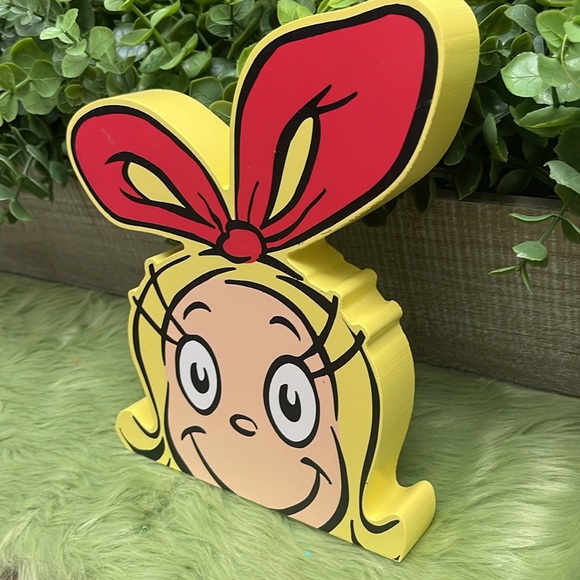 Dr. Seuss | Holiday | The Grinch Cindy Lou Head Wooden Decor | Poshmark